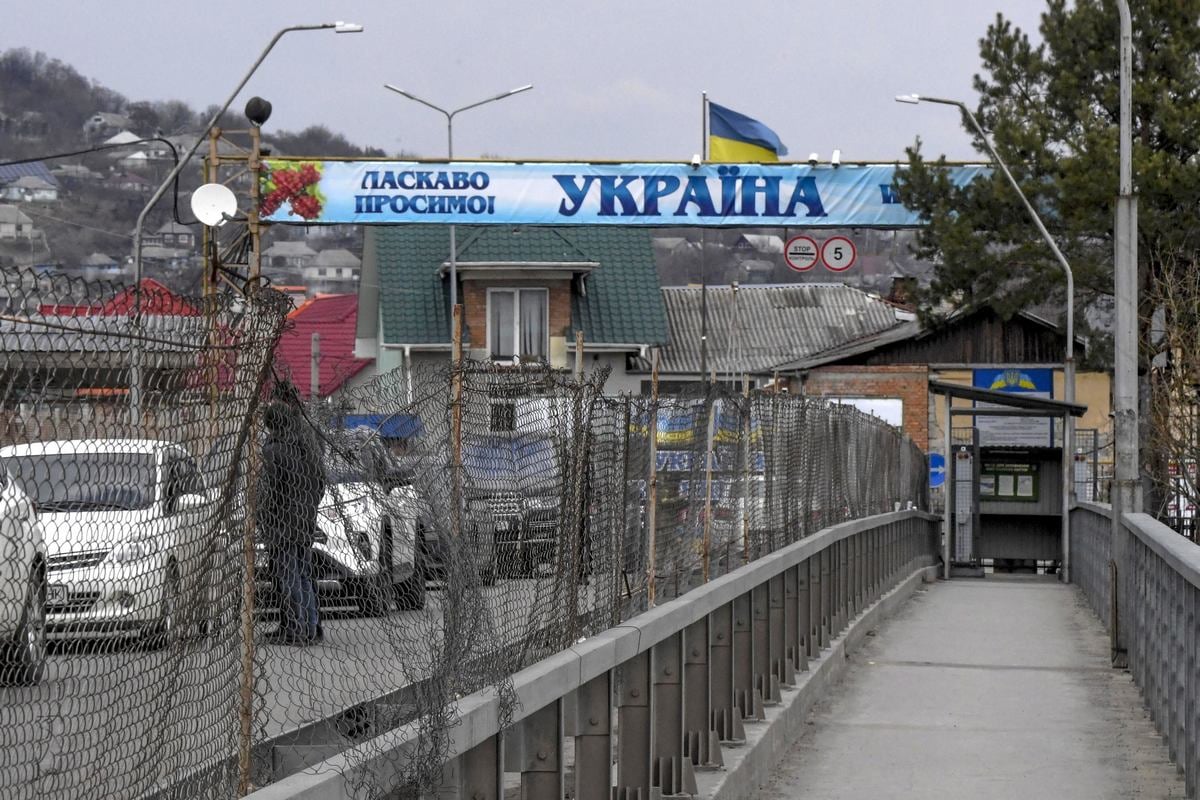 Döbbenetes tragédia zajlik a magyar-ukrán határon, 7000 ember lépte át ...