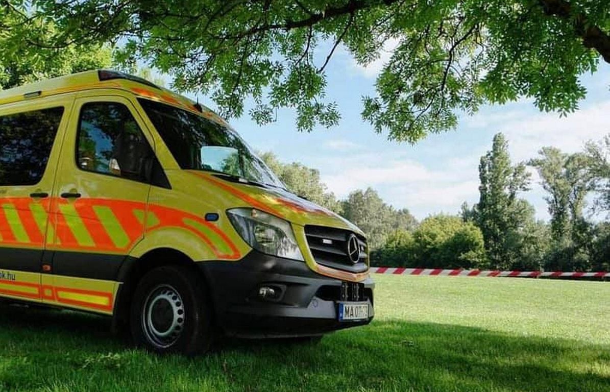 Horrorbaleset Vácnál, kamionok, autók ütköztek - Naphire.hu