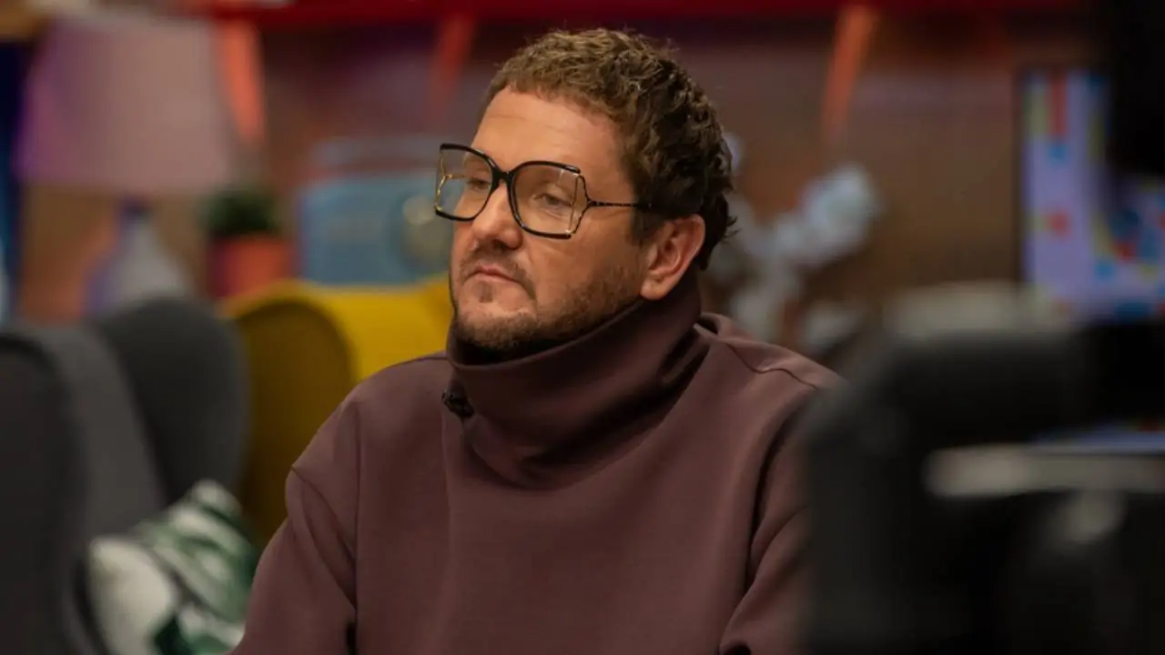 Lakatos Márk ízekre szedte, földig rombolta és megsemmisítette Istenes ...