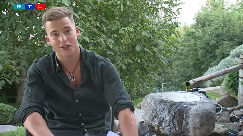 Schobert Norbi fia lemondott a családi cég vezetéséről – így képzeli el ...