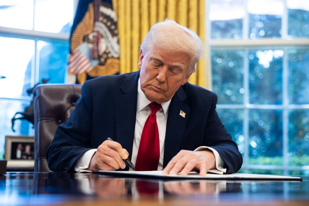 Donald Trump bejelentette: 30-80%-kal csökken a vényköteles gyógyszerek ...