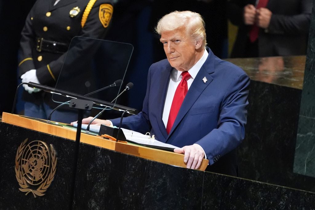 Szijjártó Péter szerint Donald Trump megérdemelné a Nobel-békedíjat ...