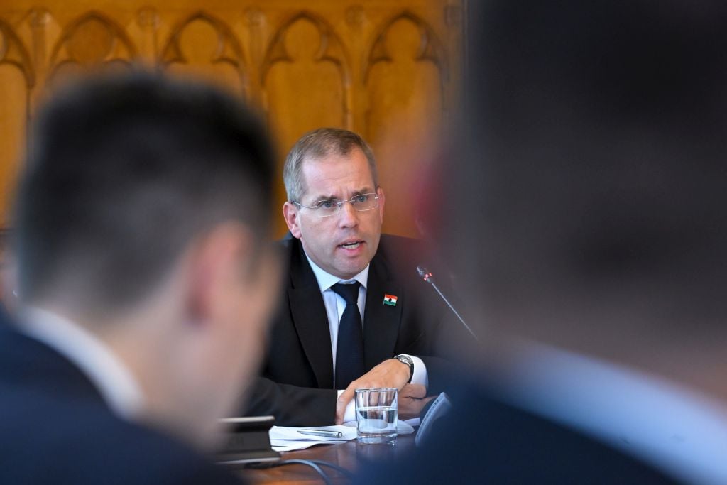 Ruff Bálint a valaha volt legnagyobb politikai és gazdasági ...