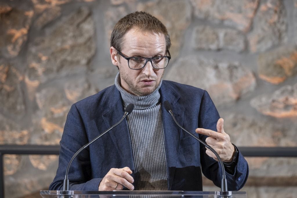Demeter Szilárd lemondott, de egy fontos pozíciót még megtart